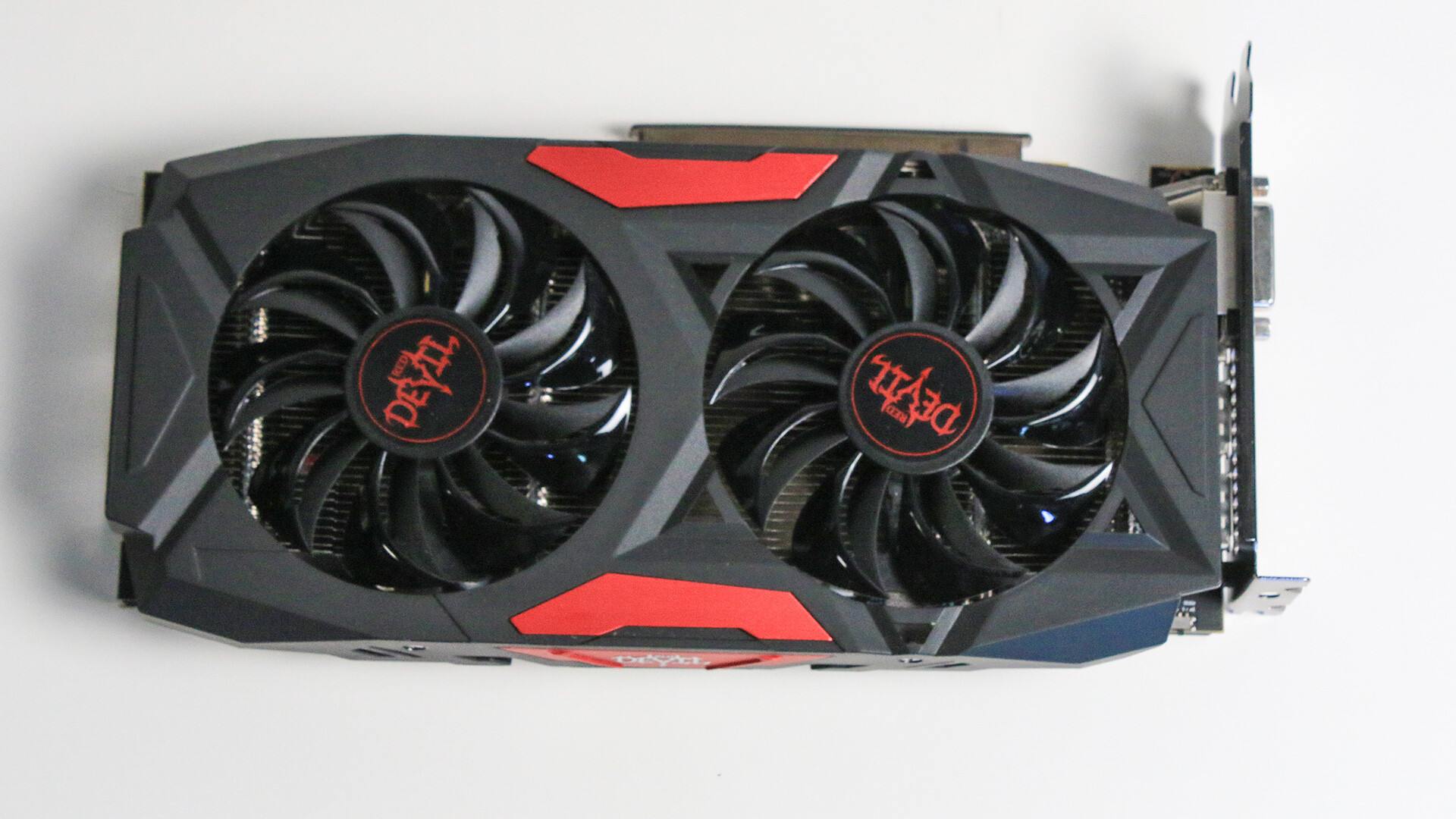 AMD Radeon RX 470 (Hardware) Review