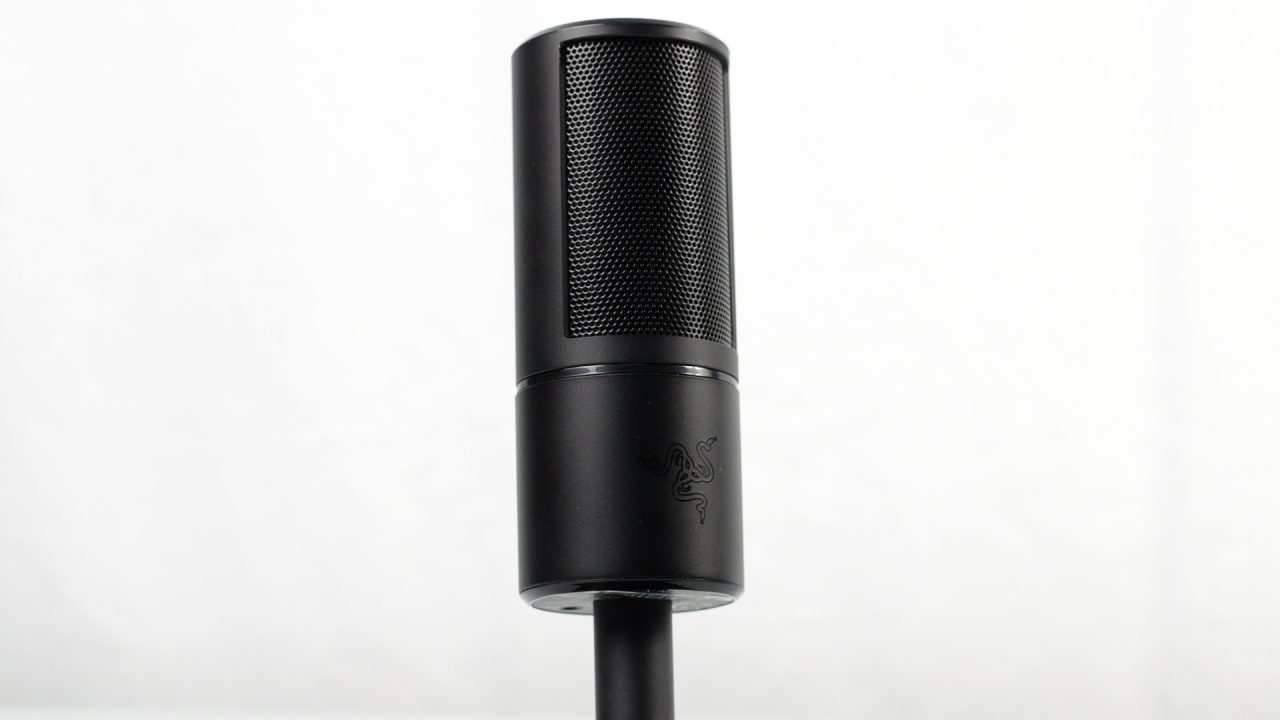 Razer Seiren X (Hardware) Review: Compact and Powerful