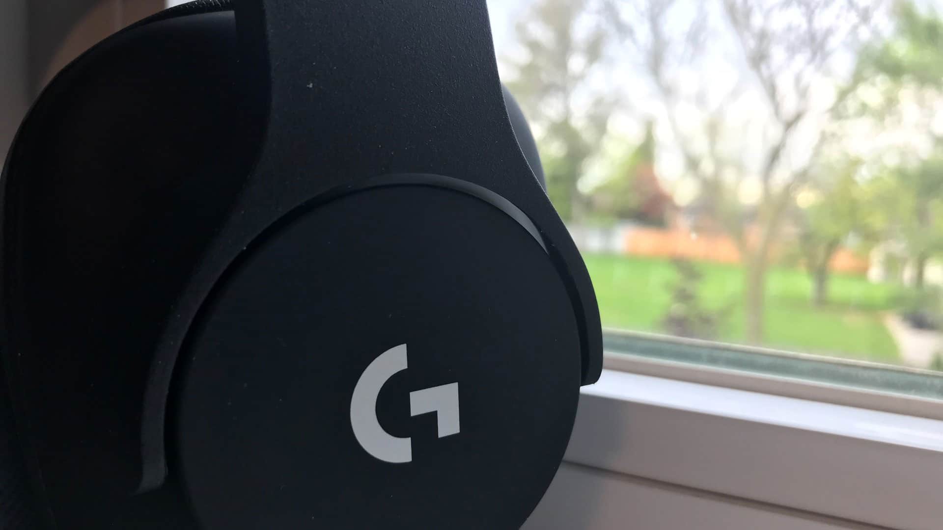 Logitech G Pro Series (Hardware) Review - Professionally Stylish ...