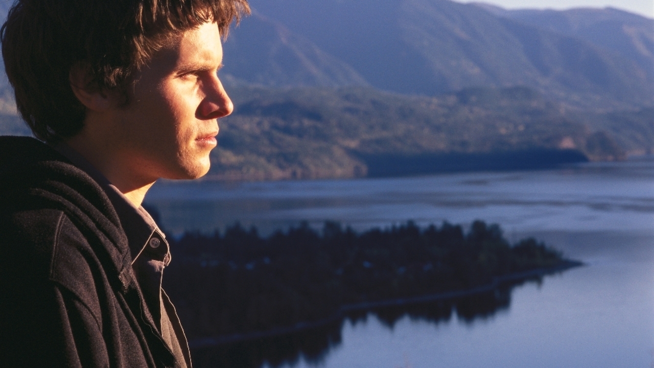 A Simple Curve (2005) Review - Outstanding Canadian Film