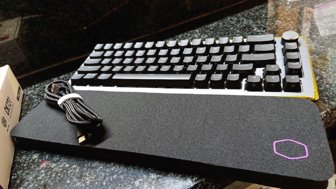 Cooler Master CK721 Gaming (Mechanical) Keyboard Review - CGMagazine
