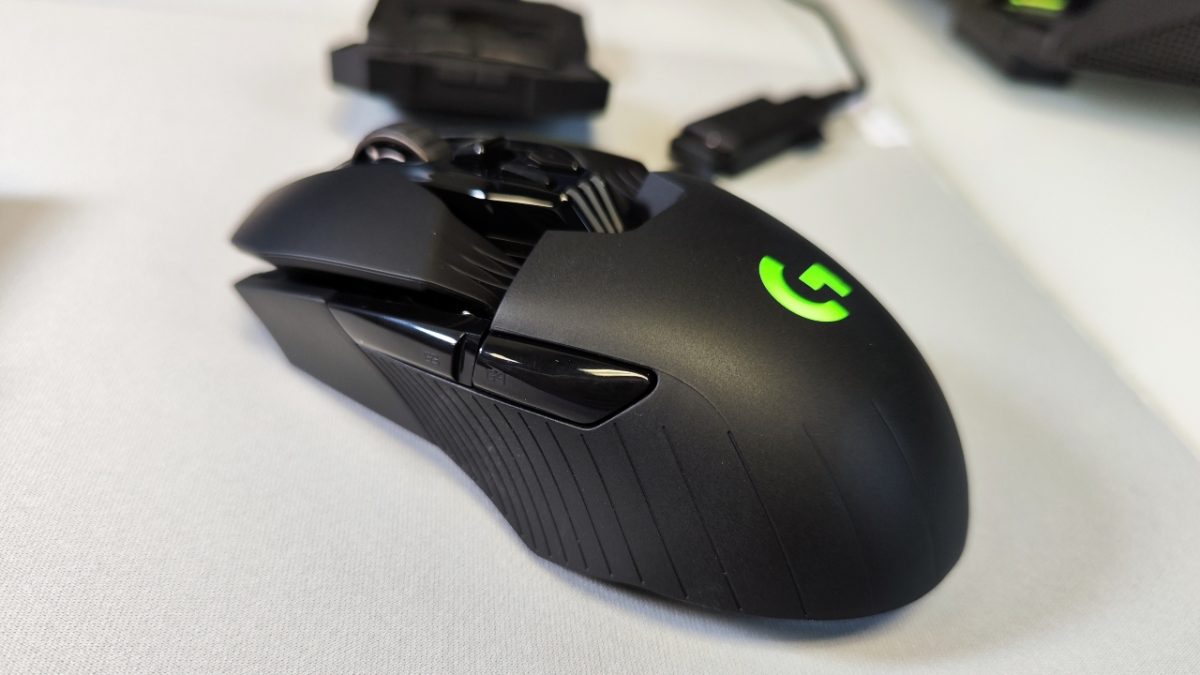 Logitech G903 Lightspeed Wireless Gaming Mouse Review - CGMagazine