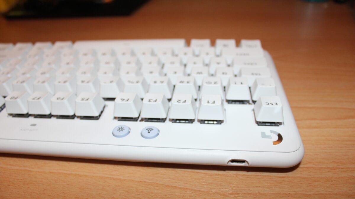 Logitech G713 Mechanical Gaming Keyboard Review - CGMagazine