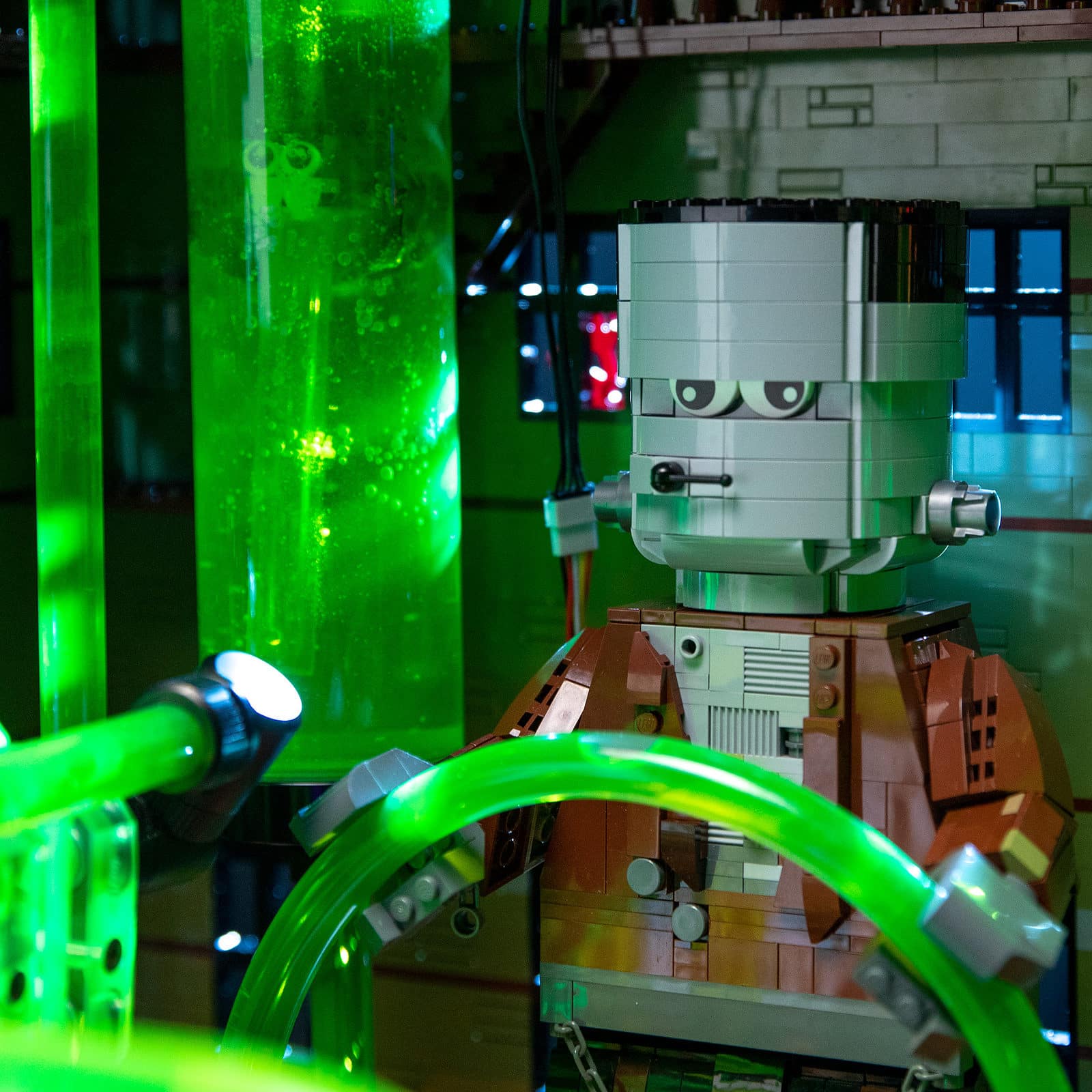 Spooky LEGO Gaming PC: A Haunted House Build