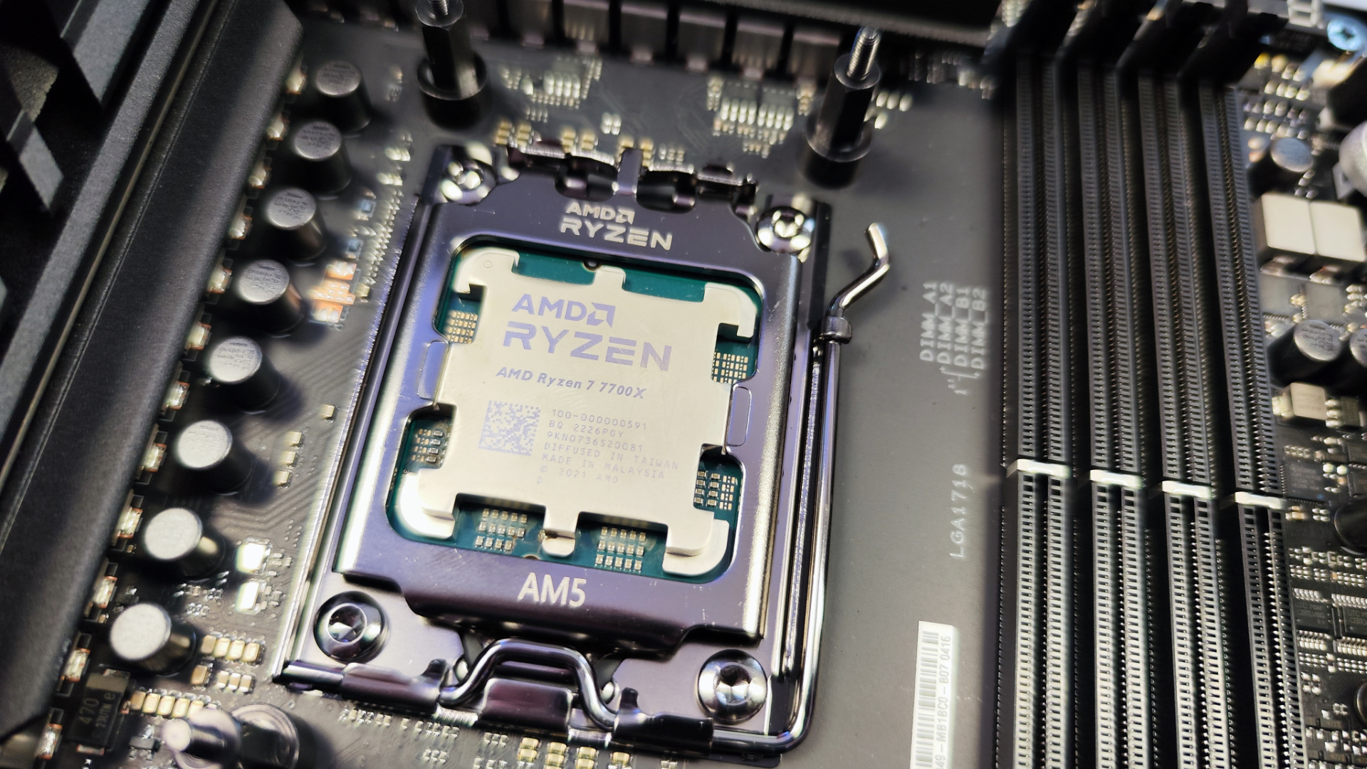 Asus ROG Cross X670E Hero Motherboard Review - CGMagazine