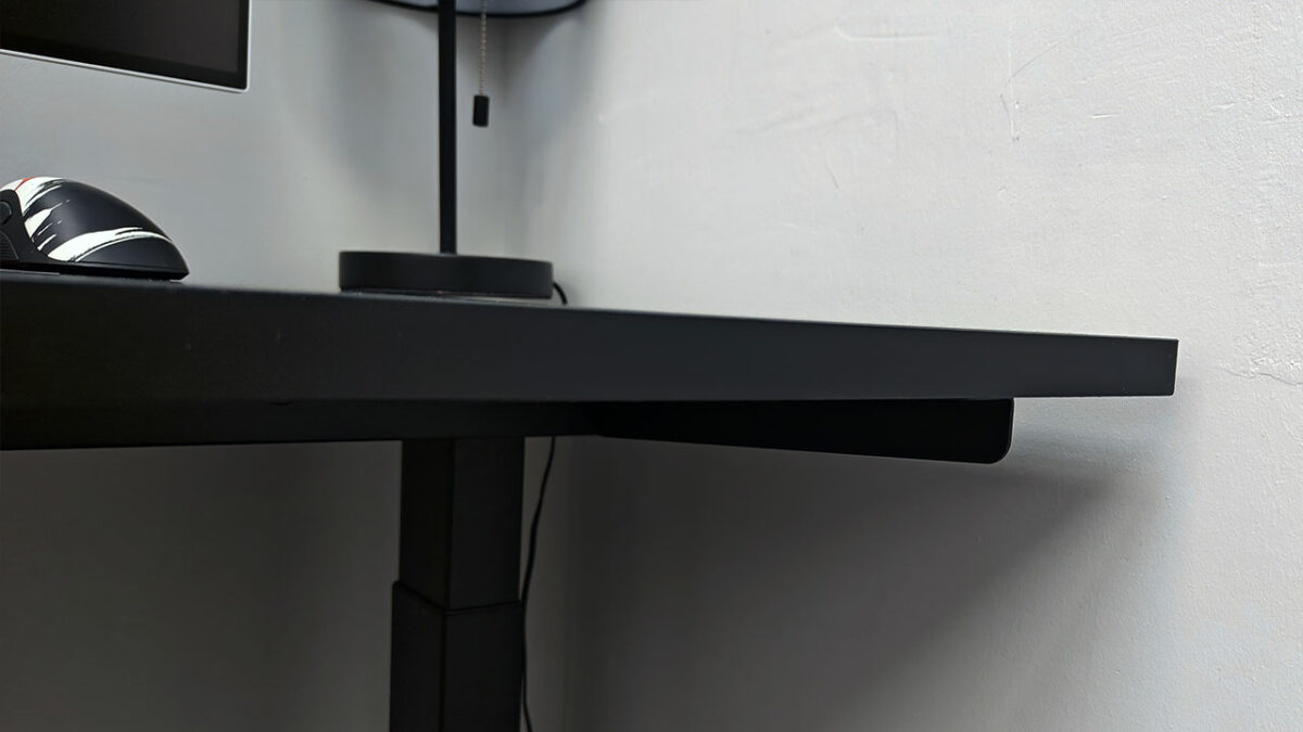 Humanscale eFloat Go Desk Review - CGMagazine