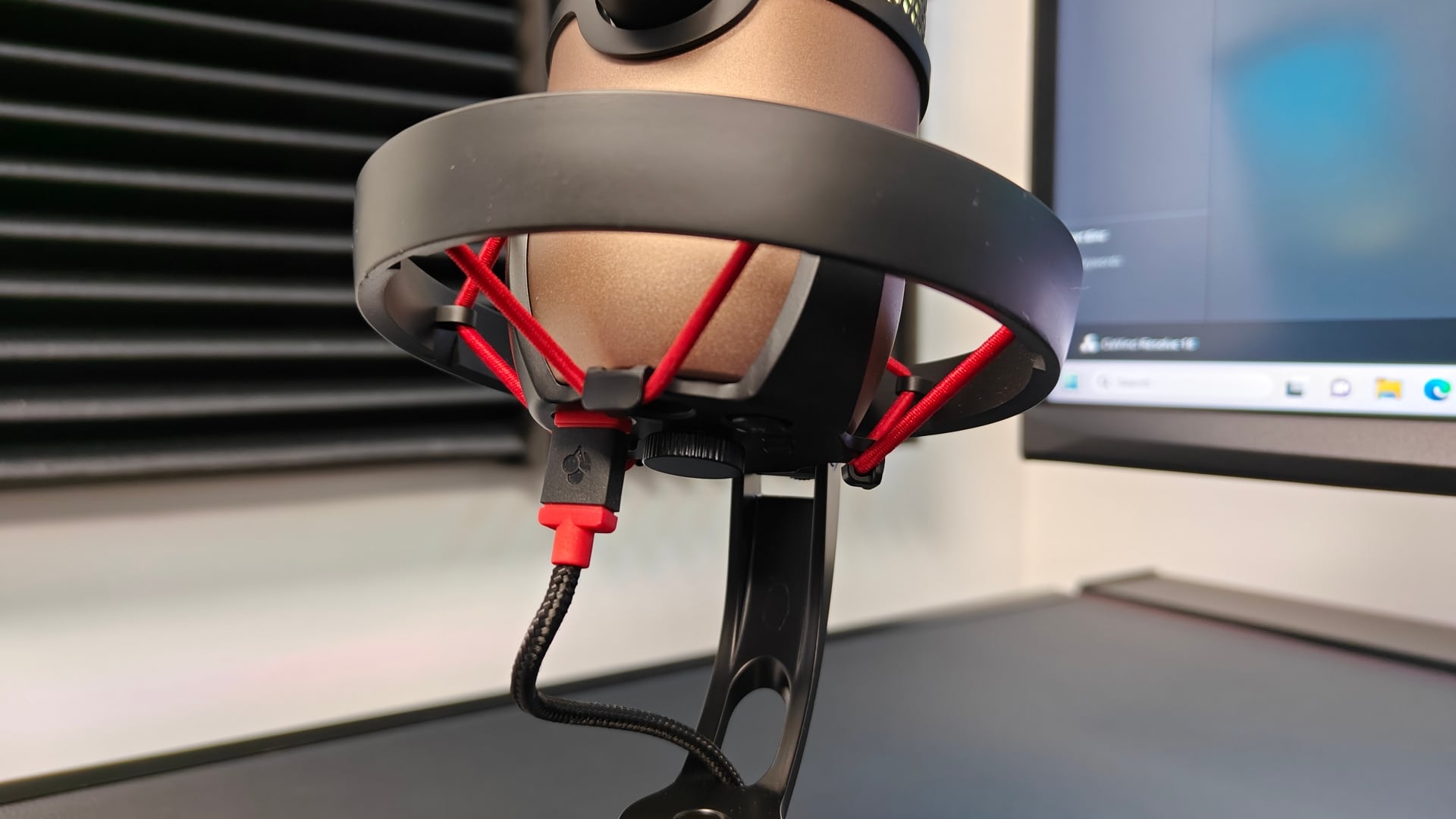 Cherry UM 9.0 Pro RGB Microphone Review - CGMagazine