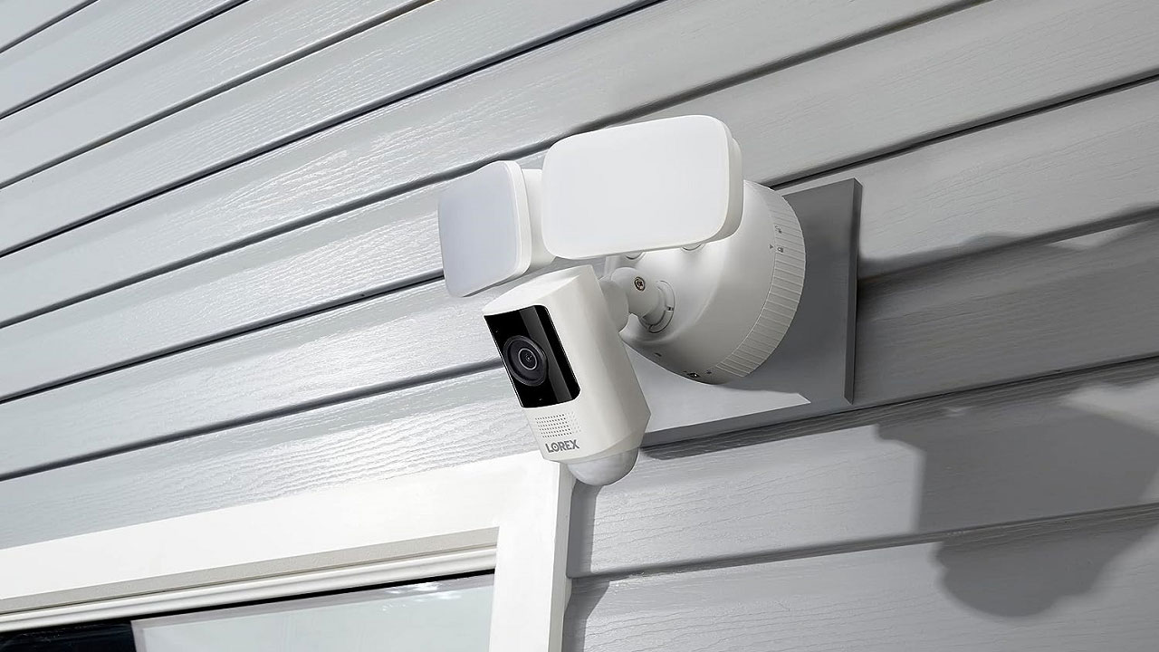 Lorex 2K Wired Floodlight Security Camera Review - CGMagazine
