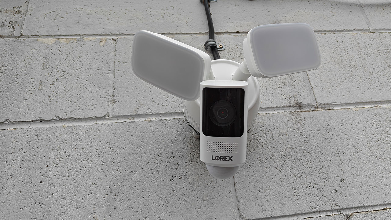 Lorex 2K Wired Floodlight Security Camera Review - CGMagazine