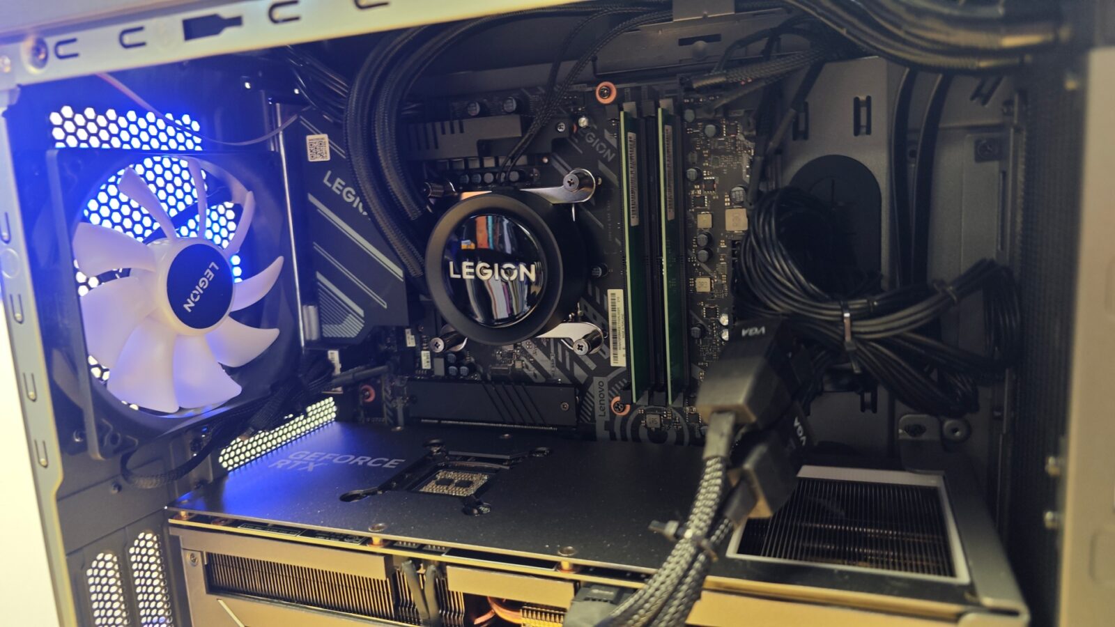Lenovo Legion Tower 7i Gen 8 PC Review - CGMagazine