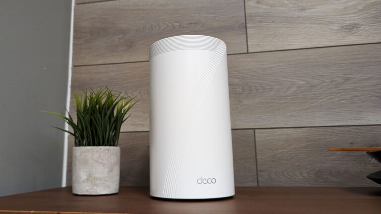 TP-Link Deco BE95 BE33000 Quand-band Mesh Router System Review - CGMagazine