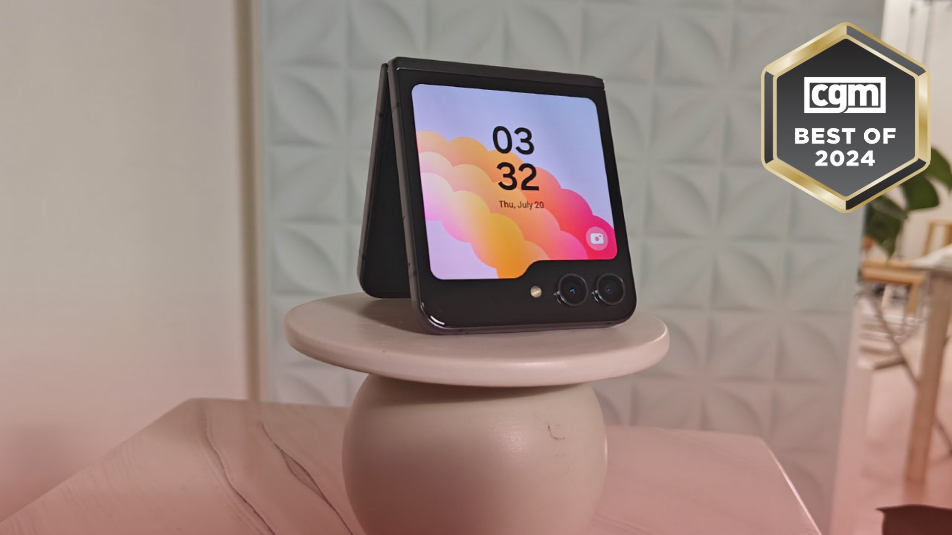 Best Foldable Smartphone 2024