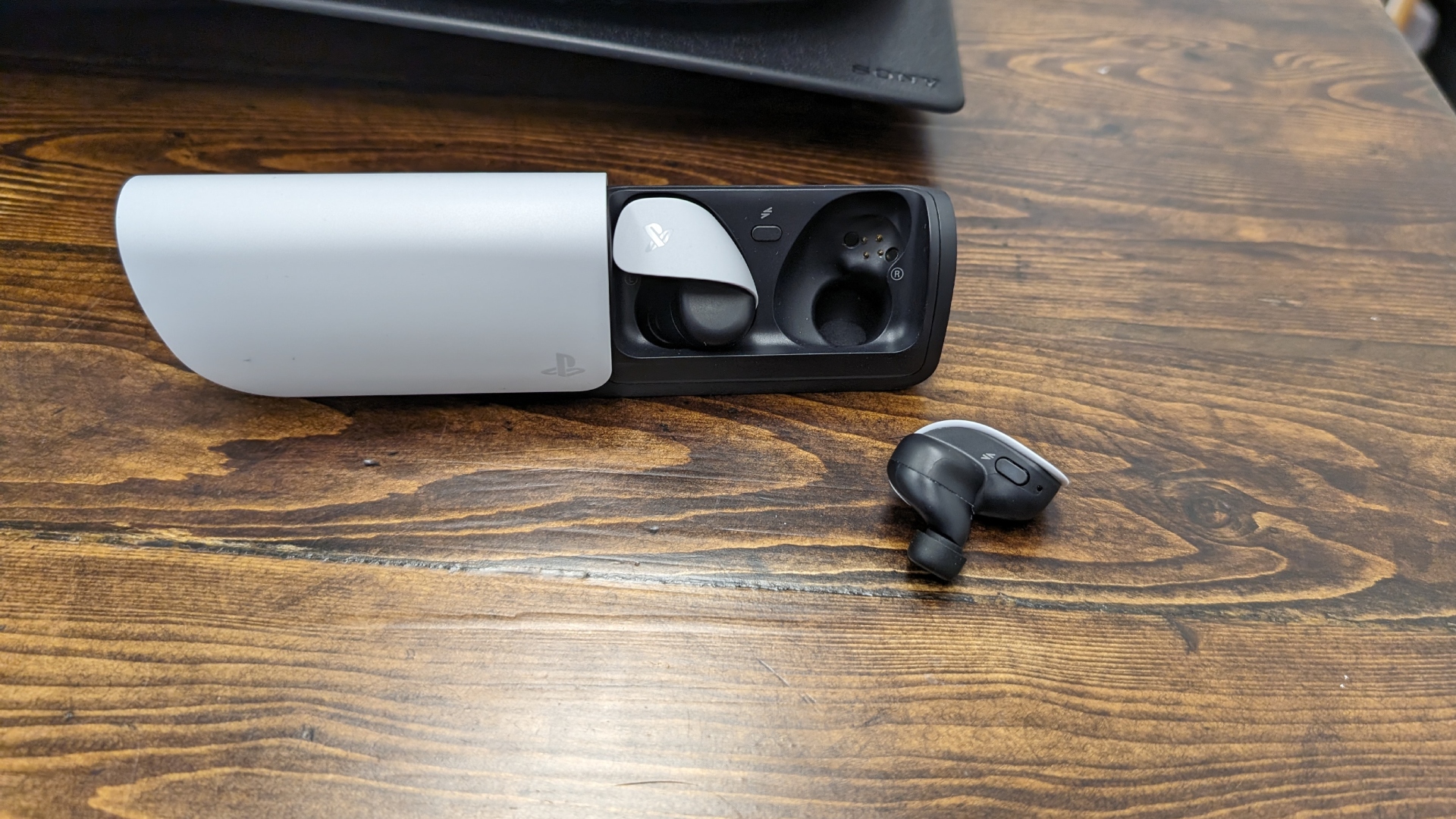 PlayStation 5 PULSE Explore Wireless Earbuds Review - CGMagazine