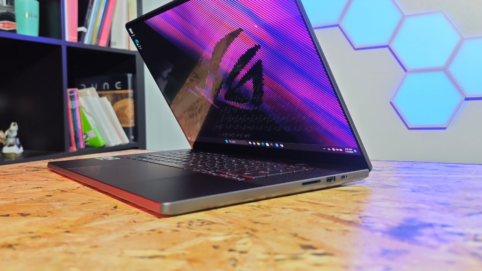 ASUS ROG Zephyrus G16 Laptop Review - CGMagazine
