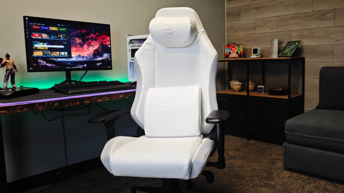 Blacklyte Athena Gaming Chair Review - CGMagazine