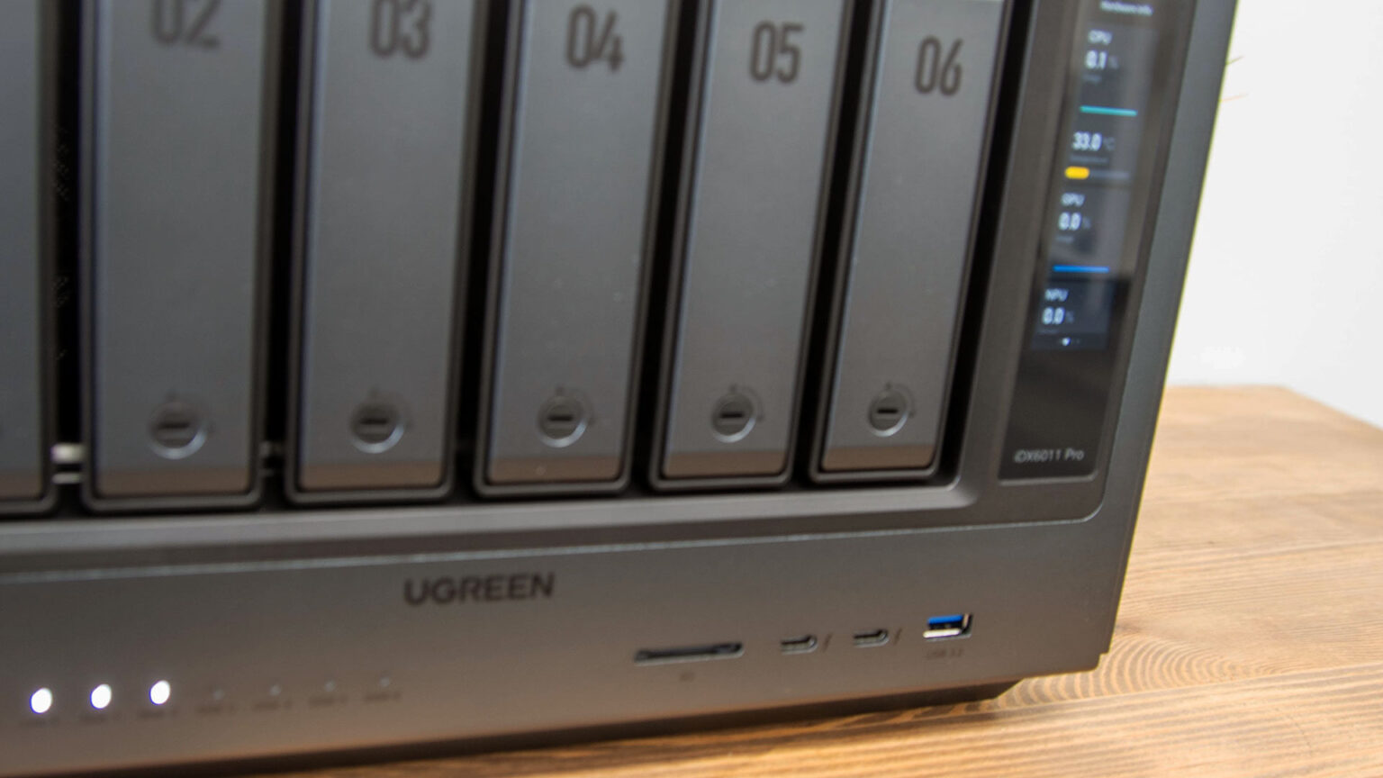 UGREEN Ai NAS iDX6011 Pro NAS Review - CGMagazine