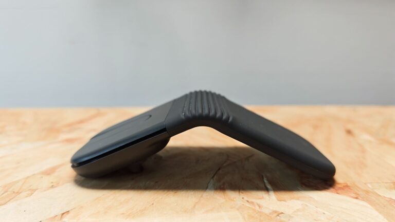 Logitech Mobi Fold Mouse Review - CGMagazine